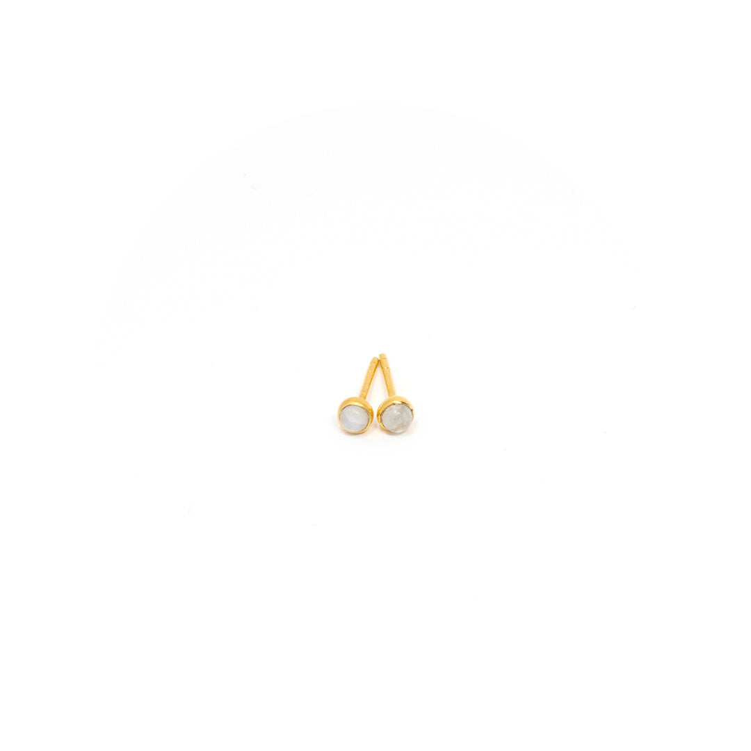 Elemental Mini Round Stud Moonstone – GarciaCristina